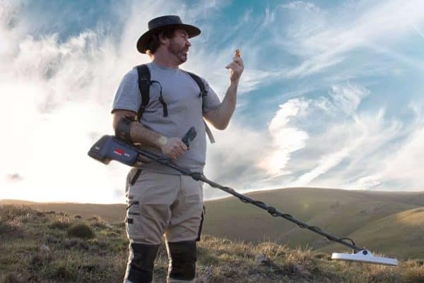 gold detectors, Metal, and Groundwater Detectors Shop Now